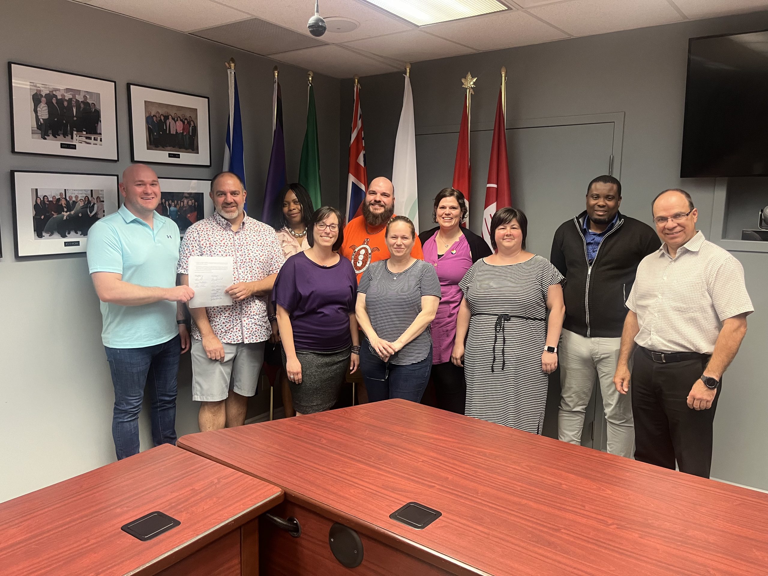 Entente de principe conclue entre le Conseil scolaire du Grand Nord et ...