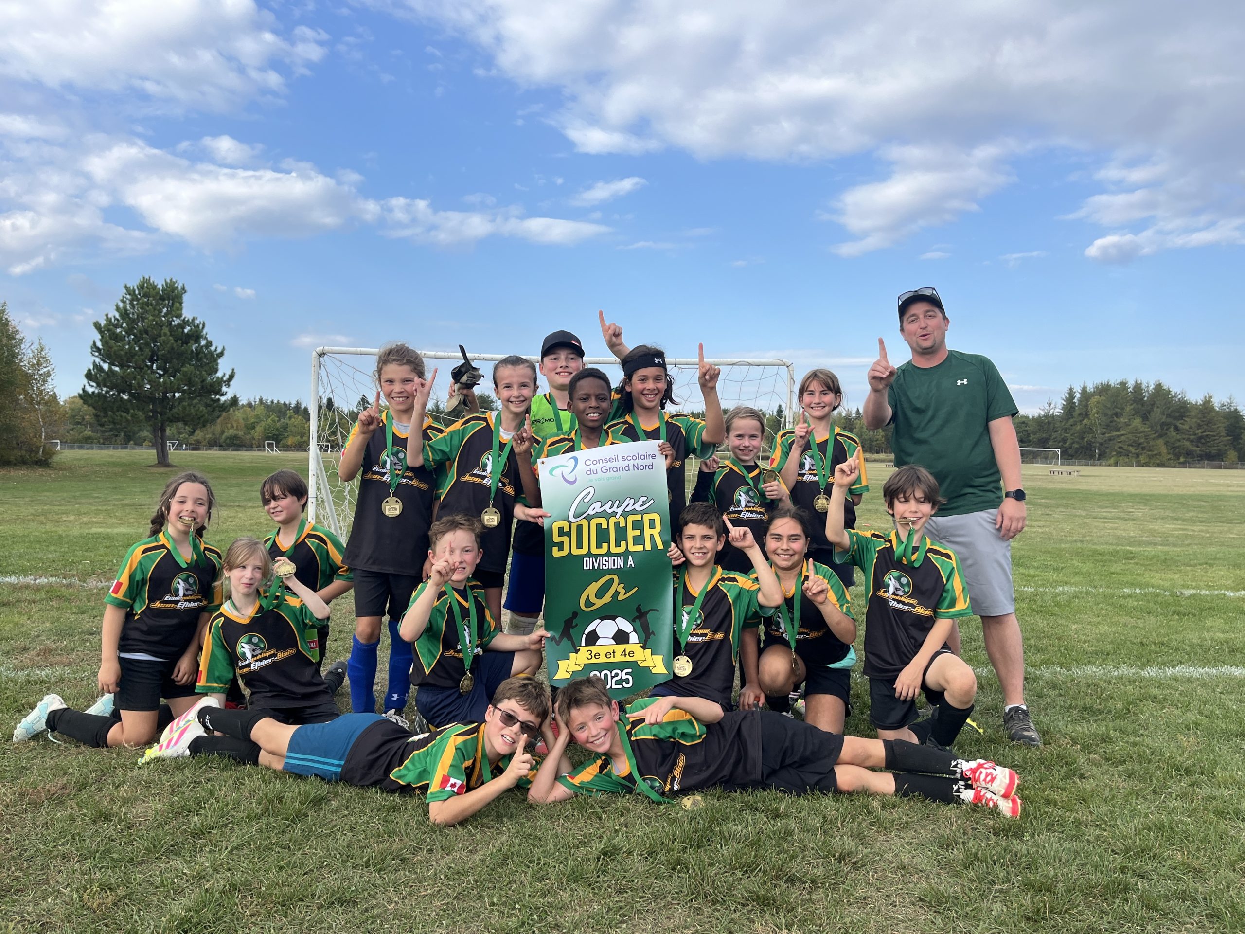 Success of the 2025 Grand Nord Soccer Cup | Conseil scolaire du Grand Nord